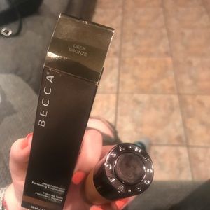 BECCA | Makeup | Becca Luminous Perfecting Foundation Deep Bronze ...
